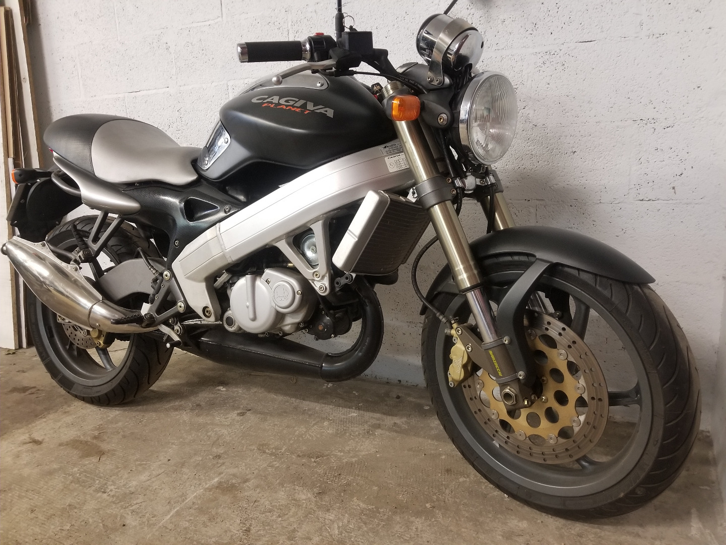 Moto depot : Motos d’occasion de 51 a 125 cc cagiva, PLANET 125 CAGIVA GRIS
